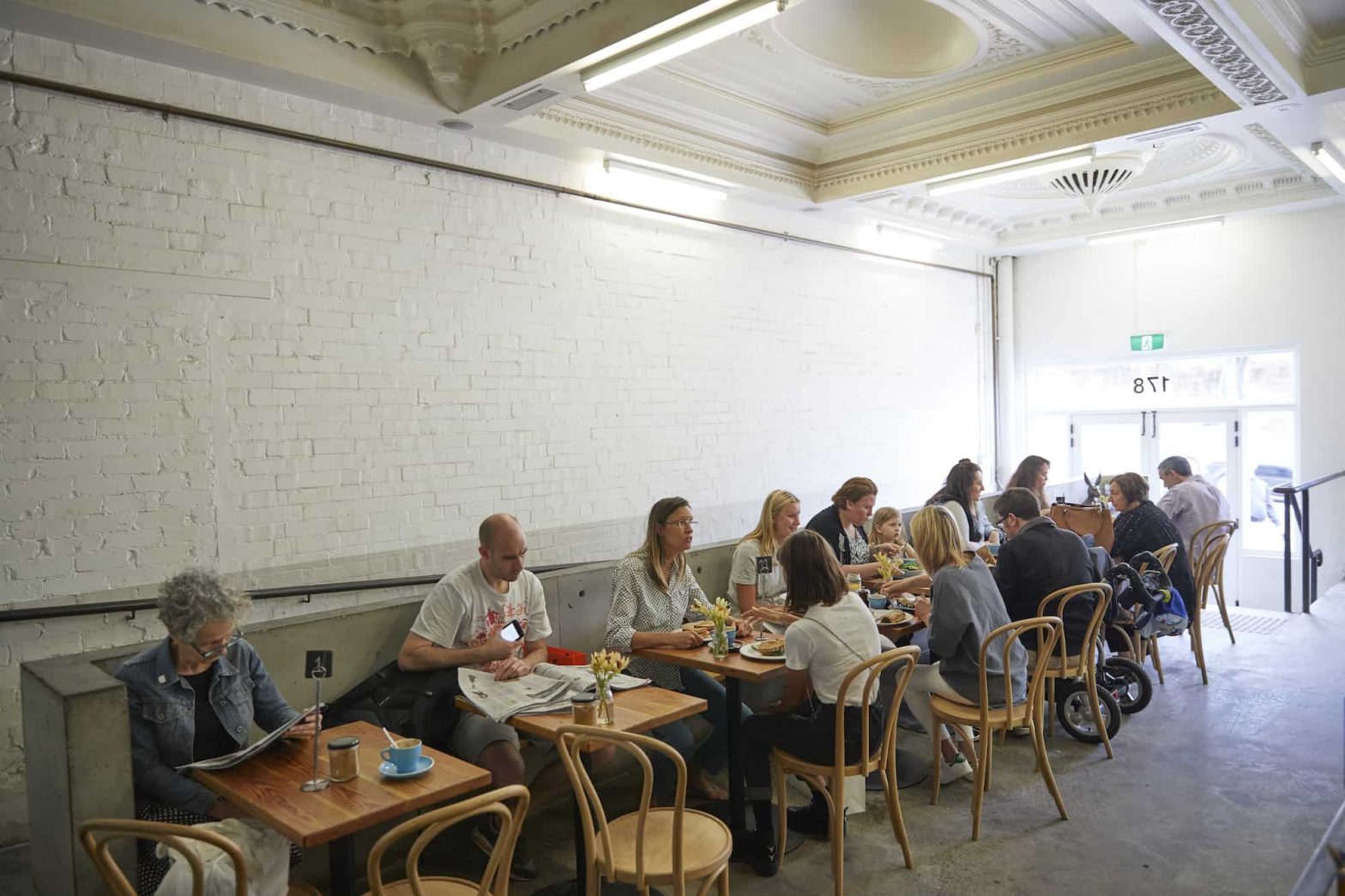 Restaurant Seating: The Best Options For Your Restaurant - Lightspeed