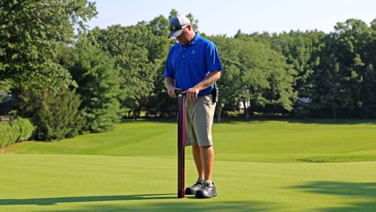 Your Guide to Golf Course Maintenance Equipment | Lightspeed