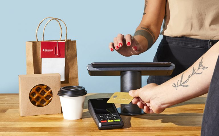 The Difference Between a Merchant Cash Advance and a Loan - Lightspeed