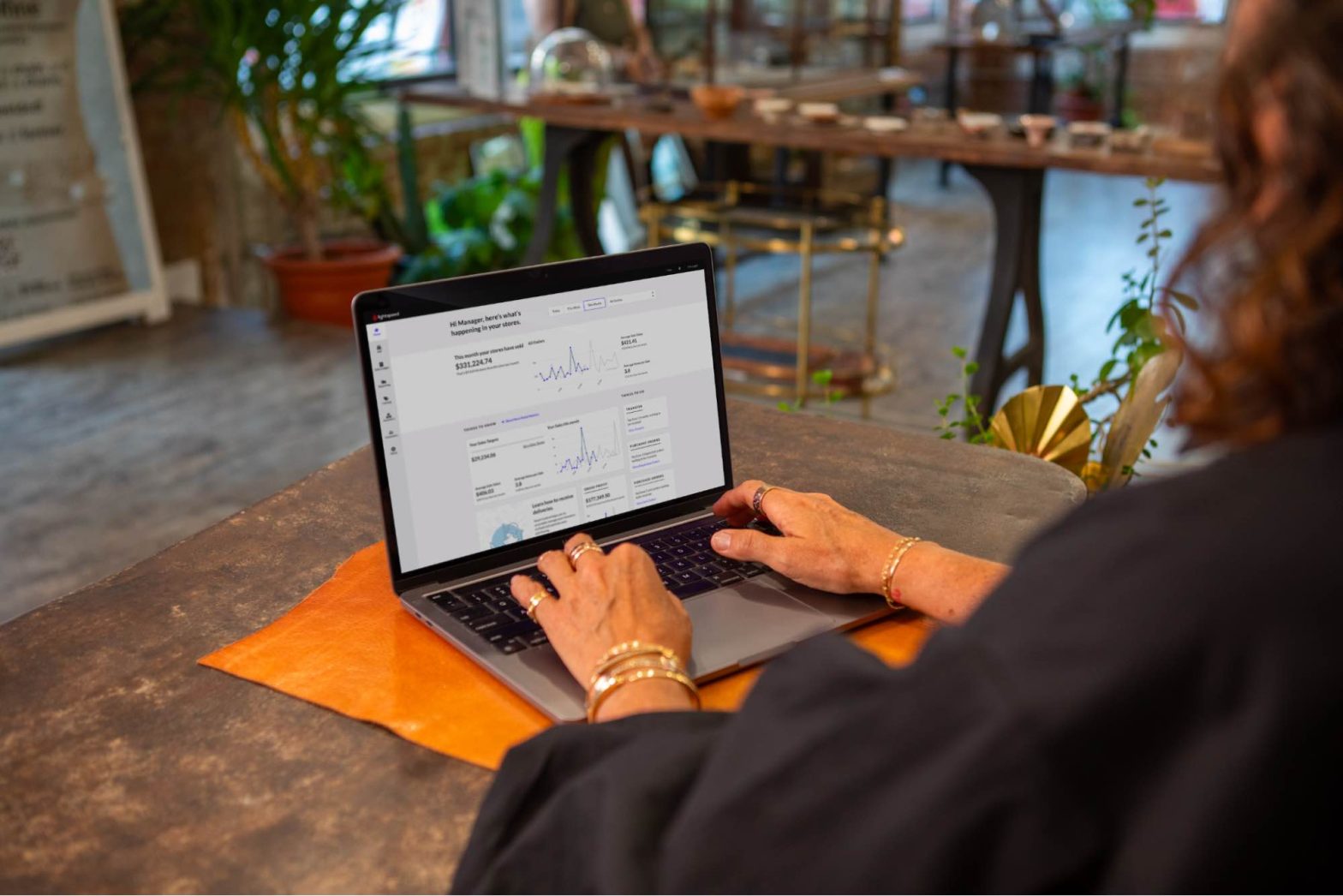 7 Types of POS Systems: Ultimate Guide for Retailers