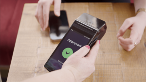 Credit Card Payment Processing Explained: A Complete 2025 Guide - Lightspeed